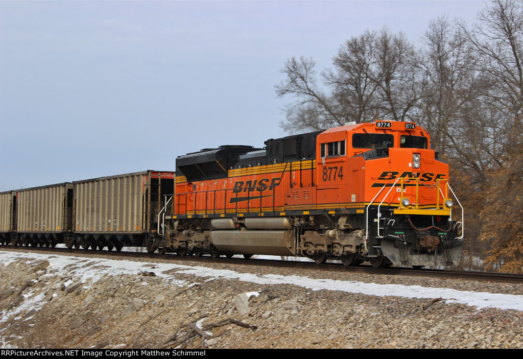 BNSF 8774 - DPU